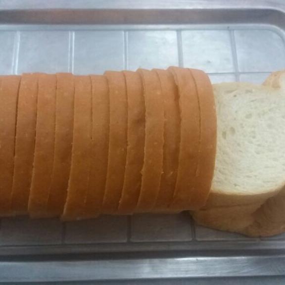 Jual Roti GO Roti Tawar Besar Tradisional - Kab. Banyumas - TOKO ROTI ...