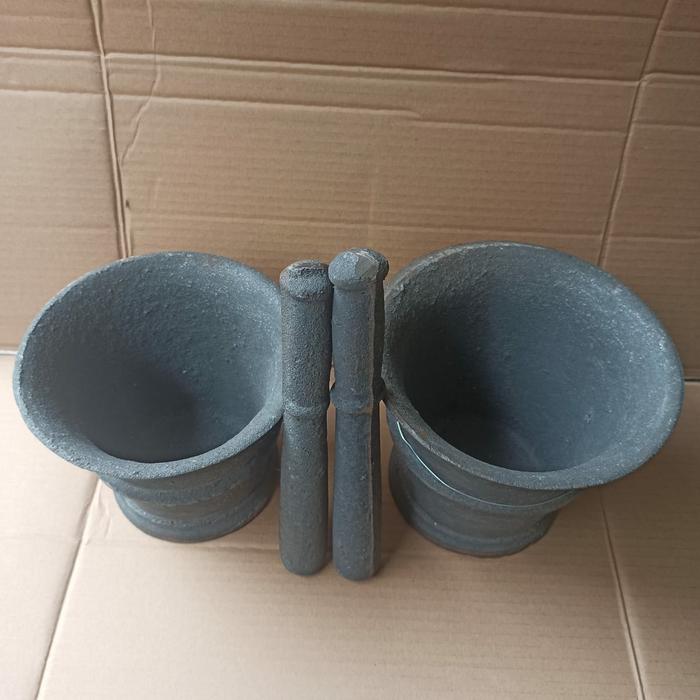 Jual Lumpang Besi Besar Lumpang Besi Kecil Lumpang Alat Tumbuk Bumbu ...