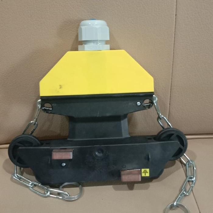 Jual Collector Trolley Single Collector Trolley MOBILIS 4 Pole 4/40 ...