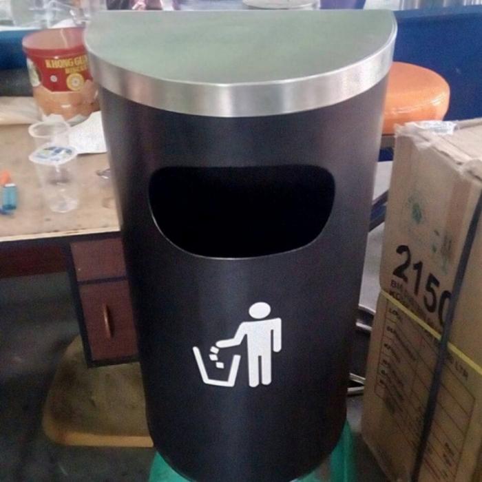 Jual Tempat Sampah Stengah lingkaran cat powder coating 24/2 × 60 - Kab ...
