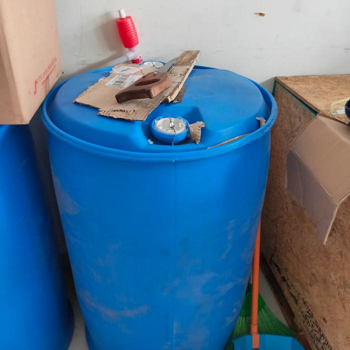Jual Galon plastik / Drum Air /Tandon Air /Tong Air Ukuran 200 Liter ...