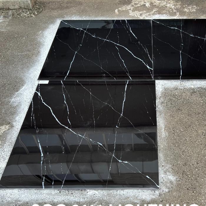 Jual Granit Hitam Corak Putih 80X80 Granit Lightning Black Glazed ...