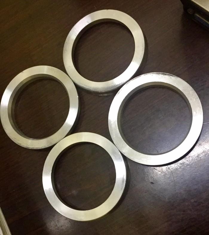 Jual Center Ring Velg Mobil (4 Pcs) 60 73.1 Xenia, Ertiga, Innova ...