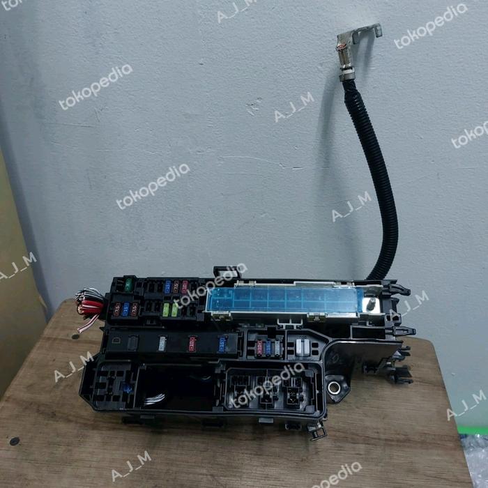 Jual fuse box sekring toyota innova diesel bensin fortuner hilux ...