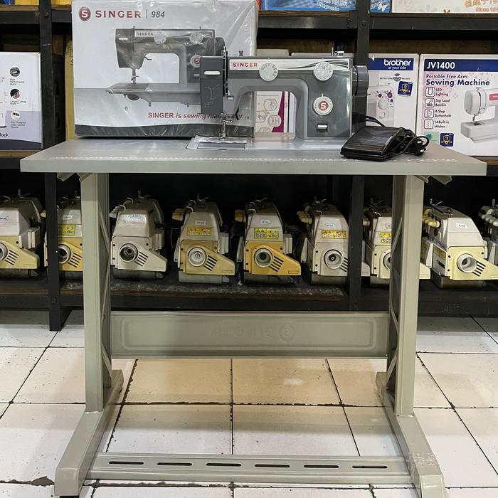 Jual Mesin Jahit SINGER 984 body besi Full set siap pakai - Kota ...