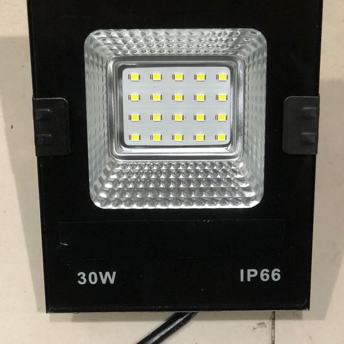 Jual Lampu Sorot tembak led 10w 20w 30w 50w 100w outdoor spot garden ...