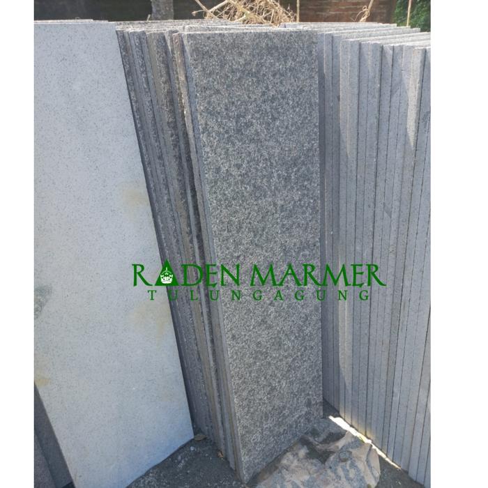 Jual Batu Andesit Hitam Bakar/Flamed 30x120cm Panjang 120cm Lebar 30cm ...