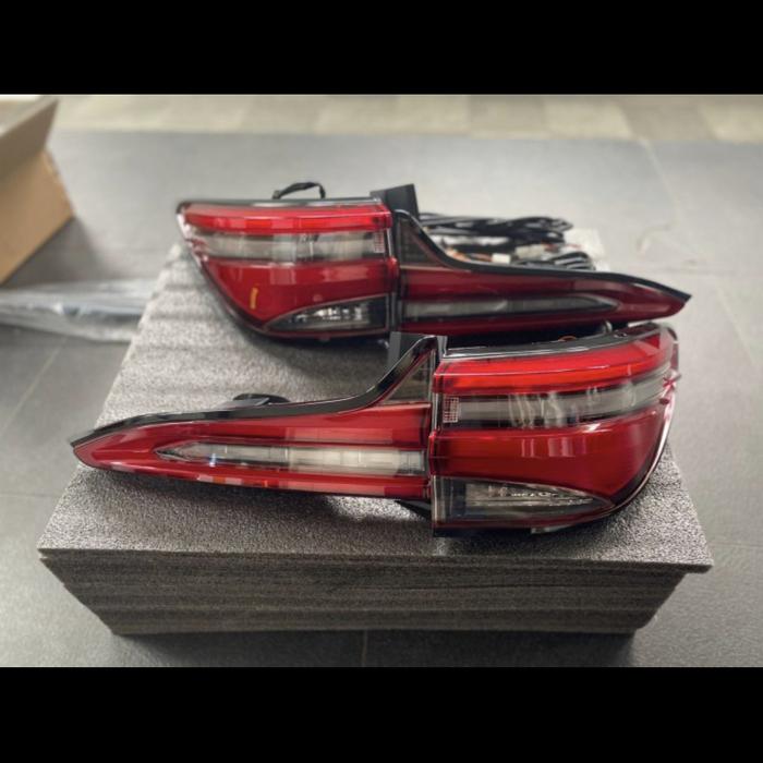 Jual Stop Lamp Fortuner VRZ 2022 Running LED Sein Sequential Legender ...