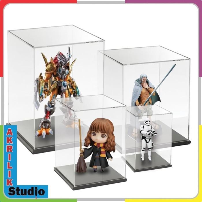 Jual Box Display Action Figure kotak akrilik PxLxT 30x30x30 cm - Kab ...