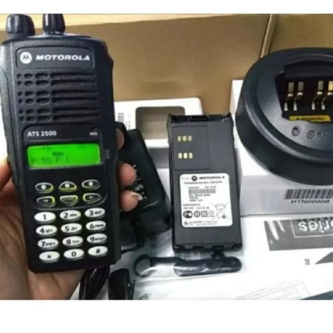 Jual HT MOTOROLA TRUNKING UHF 800MHZ ATS 2500 MOTOROLA ATS2500 UHF FULL ...