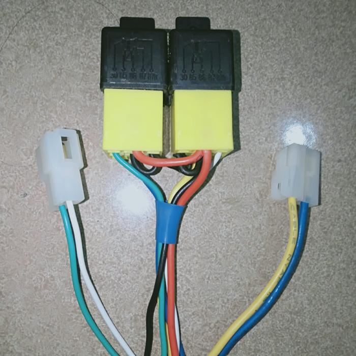 Jual relay power window universal - Kab. Sidoarjo - hihutu automotif ...