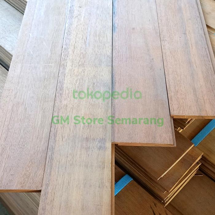 Jual Lambersering Plafon Kayu Ulin Solid Tebal 0.8 Lebar 9cm - Kota ...