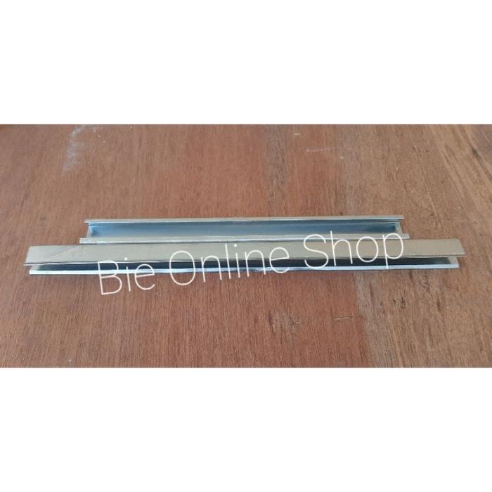 Jual PENJEPIT KACA REL PINTU BELAKANG MOBIL COROLLA TWINCAM - Rel ...