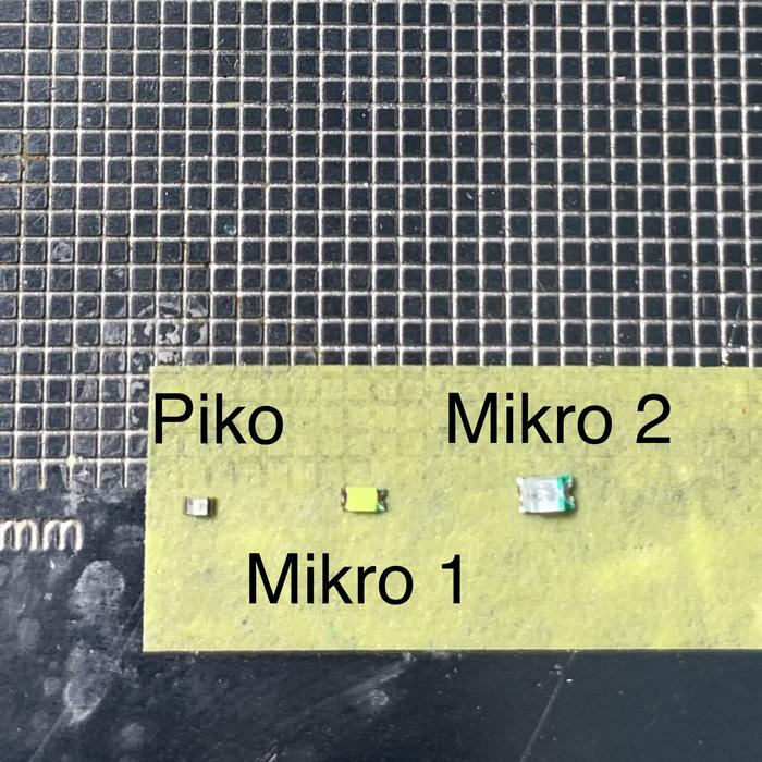 Jual Led Gundam Diorama Miniature Mikro 2 - Biru - Kab. Sidoarjo ...