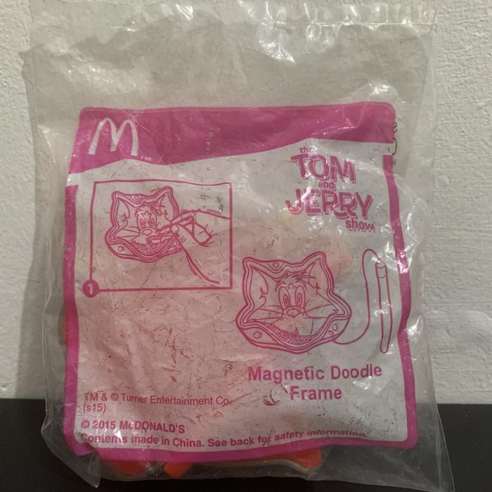 Jual Happy meal mcd Tom and Jerry Show 2015 - magnetic doodle frame ...