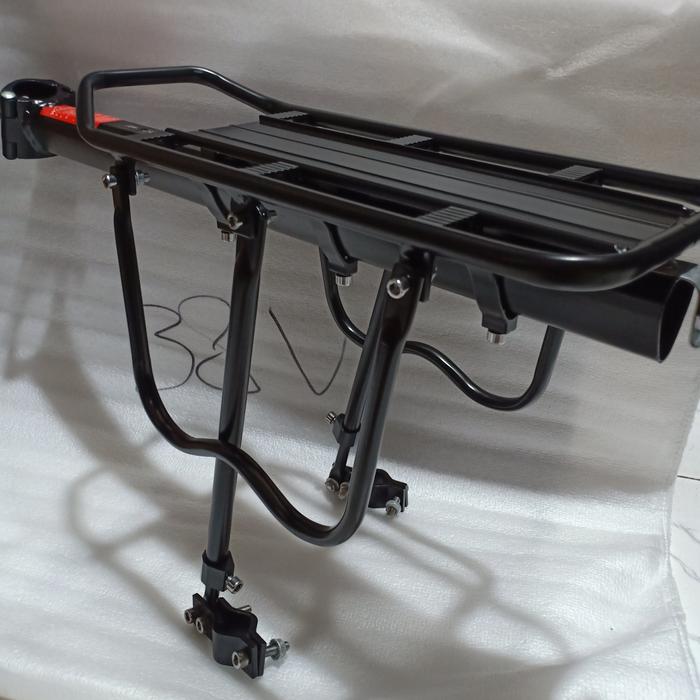 Jual rak pannier belakang Aloy merk taffsport model jepit seatpost ...