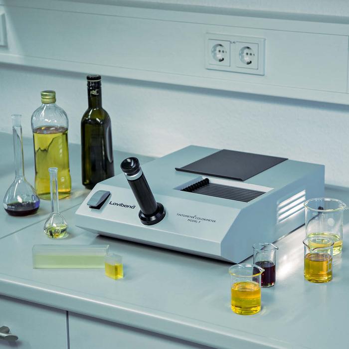 Jual Lovibond Tintometer Model F cataloq number 180000 Lovibond Colour Measurement - Jakarta ...