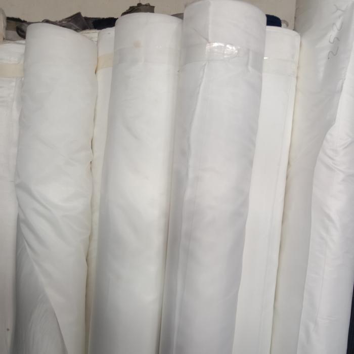 Jual KAIN PARASUT POLOS PUTIH TULANG UNTUK PURING LAPISAN - Kota ...