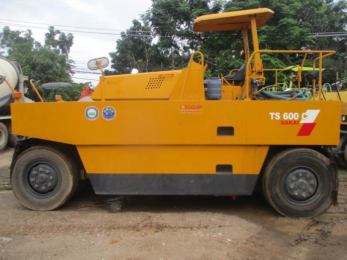 Jual Tire Roller Sakai TS600C Kapasitas 10-12 Ton 9 Tires Ex Japan ! - Jakarta Barat - Alat ...