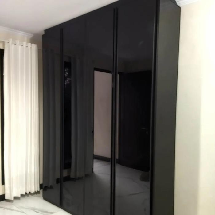 Jual Wardrobe / Lemari Pakaian Aluminium Kaca Superblack - Jakarta ...