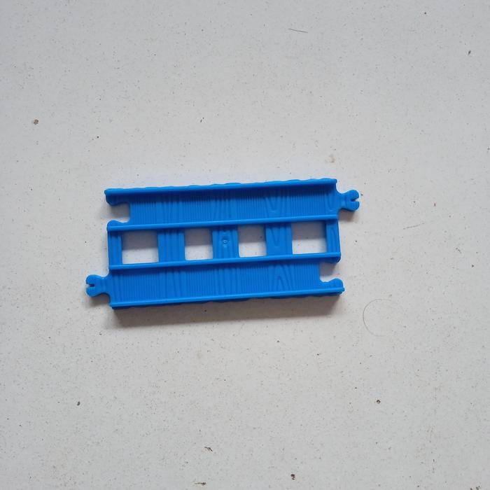 Jual Thomas & Friends Straight Track Pack Motorized Railway (Rel Lurus ...