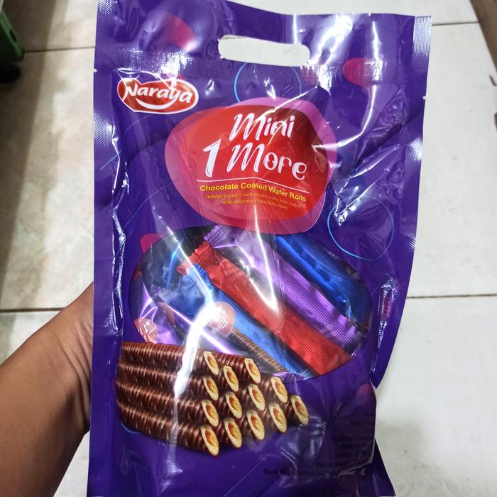 Jual Naraya Mini Roll Wafer Stick Coklat 240g / Mini 1 More Wafer Stick ...