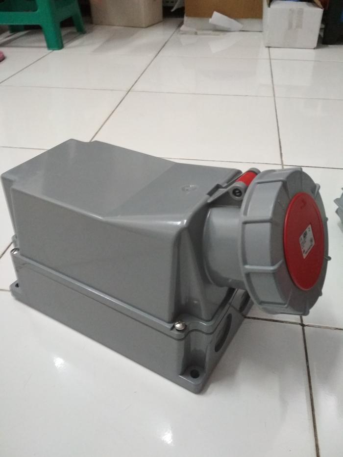 Jual CEE-wall mounted socket 125A 4p 6h IP67 PCE 144-6 - Kab. Tangerang ...