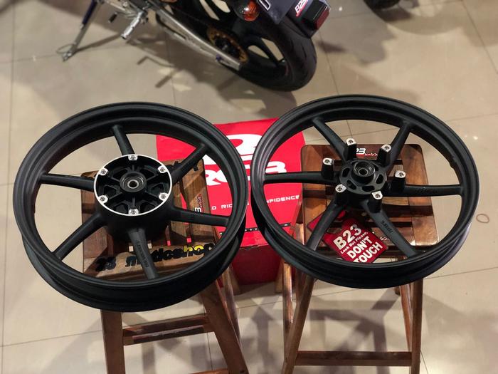 Jual velg rims 17 rcb racingboy ninja rr r krr racing wheel Hitam ...