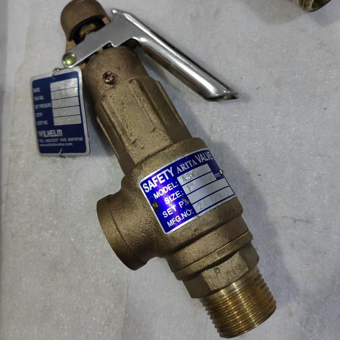 Jual Safety Relief Valve 1" DN25 Bronze With Lever ARITA AW3L SET 7 BAR ...