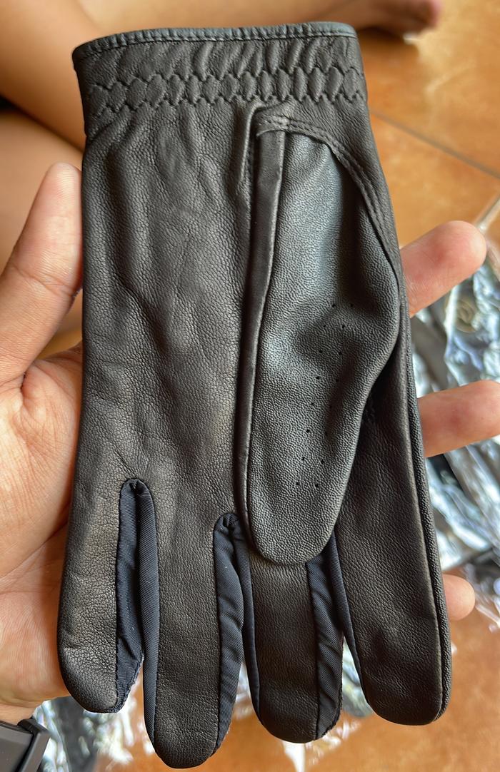 Jual sarung tangan glove golf hitam pria & wanita di Seller Cakrawala CO - Wijaya Kusuma, Kota ...