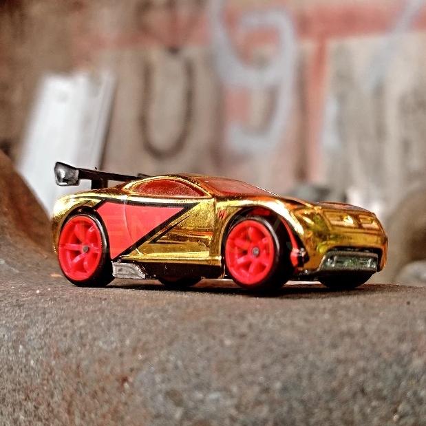 Jual Hotwheels Acceleracers Teku Power Rage Gold Realm - Kota Depok ...
