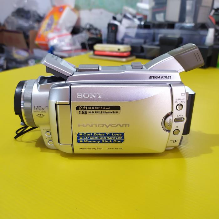 Jual NEW OLD STOCK HANDYCAM SONY MINI DV HC85E BISA PLAYBACK KASET2 ...