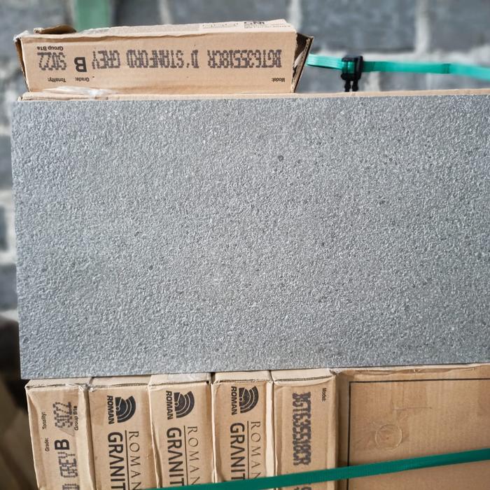 Jual Roman Granit Carport Garasi dStanford Grey Size 30x60 B - Jakarta ...