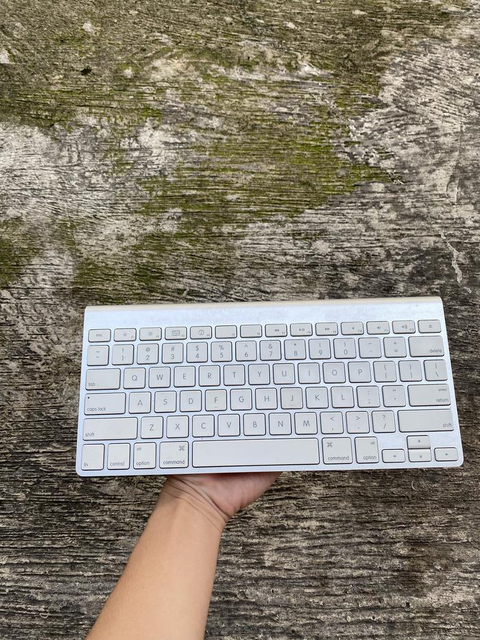 Jual Magic Keyboard Original Apple gen 1 - Kota Bandung - Rasstore28 ...