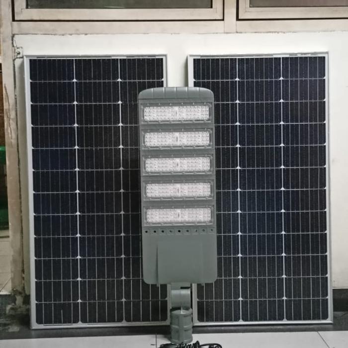 Jual Lampu PJUTS Tenaga surya 100W Solar Panel PJU With Lifepo4 Battery ...