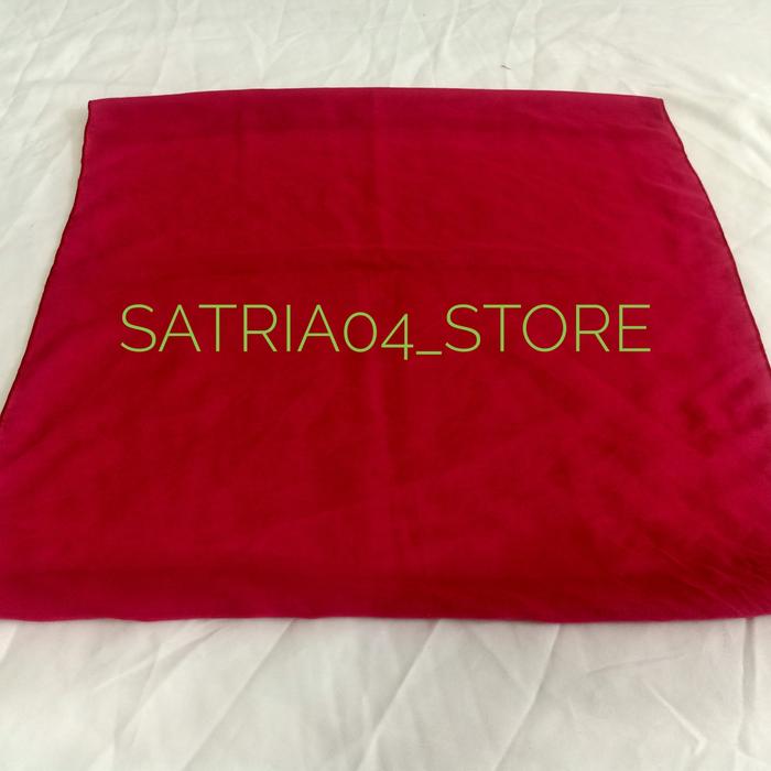 Jual SLAYER SEGIEMPAT POLOS BANDANA PERSEGI SEGITIGA PERALATAN SEKOLAH ...