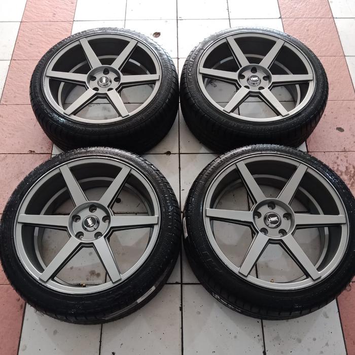 Jual paket hemat velg mobil second ring 19 baut 5x114 + ban 235 40 R19 ...