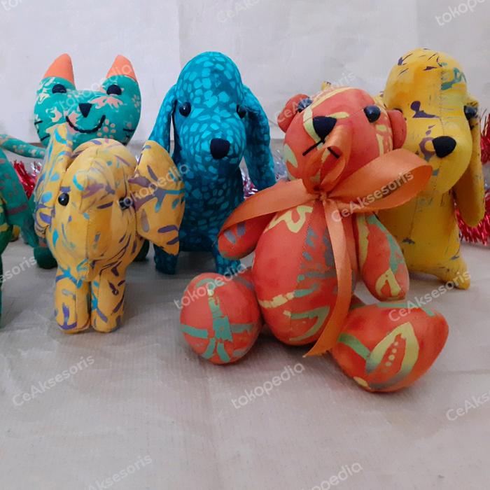 Jual Boneka Binatang Dari Kain Batik. Handmade Toys. Bahan Sepon. Craft ...