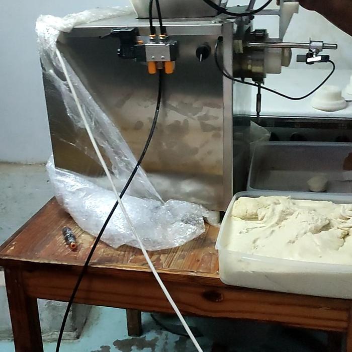 Jual Mesin pembagi membulatkan adonan roti, kebab, donat kondisi baru ...