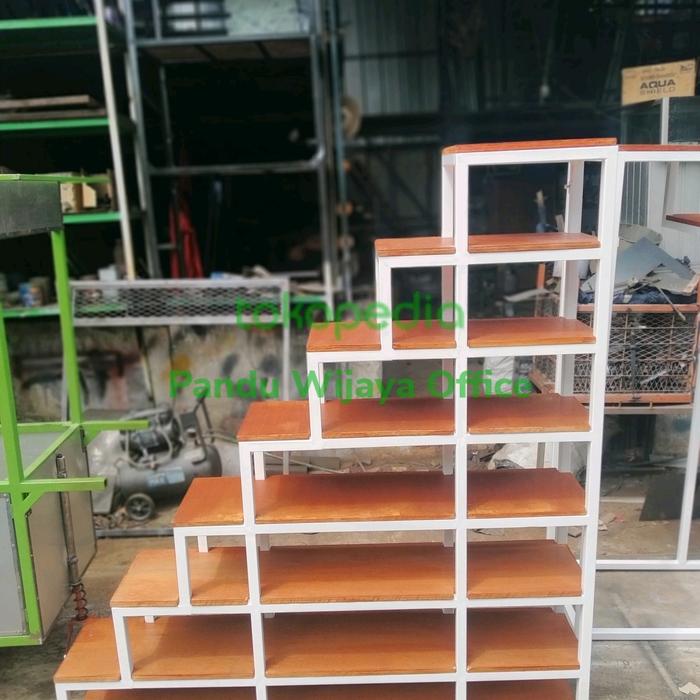 Jual Tangga Rak Besi Alas Papan Custom - Kab. Boyolali - Pandu Wijaya ...