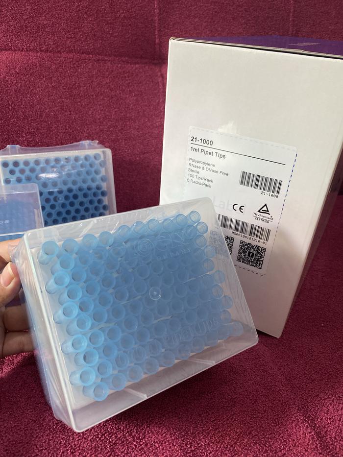 Jual Pipette Pipet Tips 1000ul Sterile Blue Tips Rack 21-1000 Biologix ...