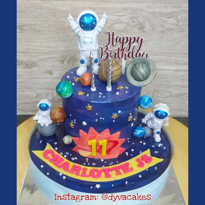 Jual Space Cake / Planets cake dia.12cm - Jakarta Barat - DyVa Cakes ...