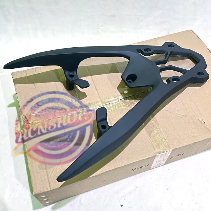 Jual BREKET BRACKET BOX MOTOR VARIO 160 - BLACK - Jakarta Barat - ACN ...
