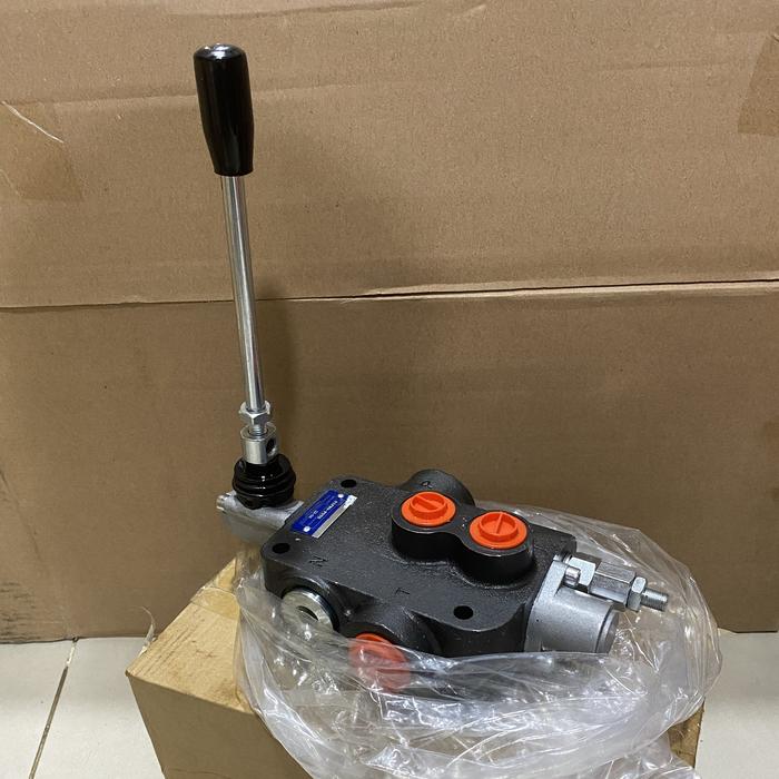 Jual HAND CONTROL VALVE HIDROLIK 1/2" 1 STIK MODEL SPRING - Jakarta ...