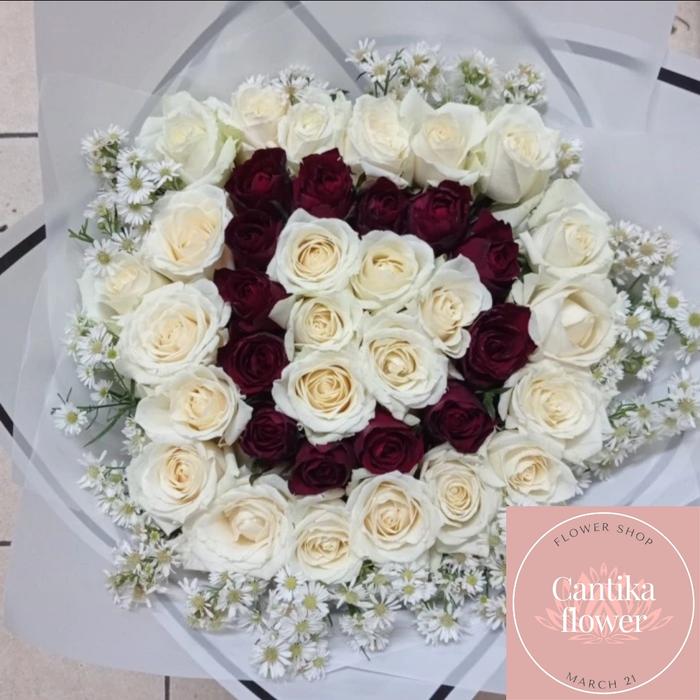 Jual buket bunga mawar fresh 40 tangkai rangkaian inisial Nama ...