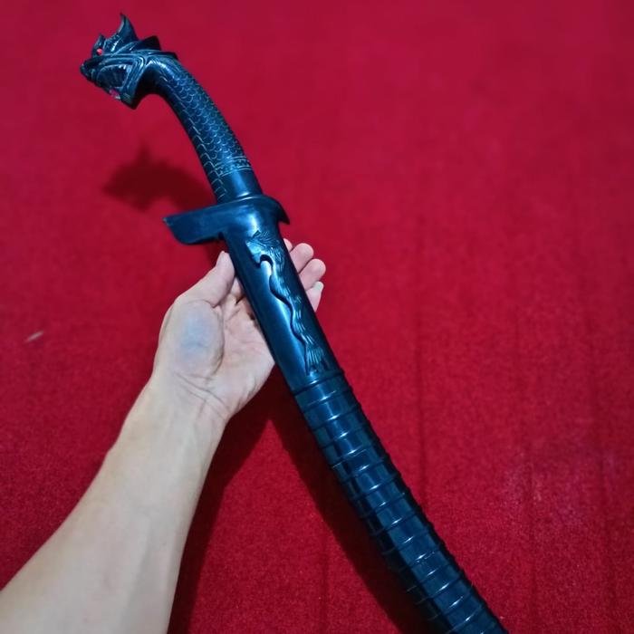 Jual Golok Naga Persia Fulltanduk Hitam Baja Aisi D2 40cm - Kab ...