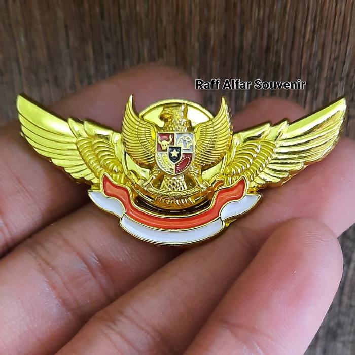 Jual PIN GARUDA MODEL WING KUNINGAN - Kab. Bogor - RAFF ALFAR SOUVENIR ...