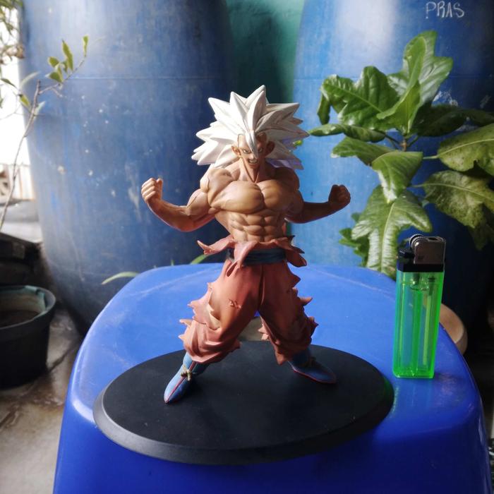 Jual DX MAX MUSCLE MANIA GOKU SS3 SUPER SAIYAN 3 DRAGONBALL BANPRESTO ...