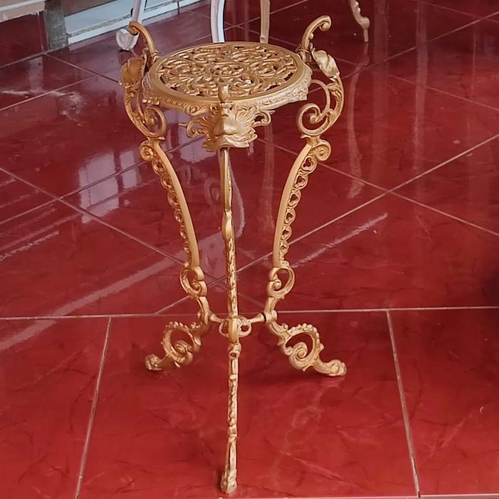 Jual Meja Standing Pot Besi Vintage - Jakarta Selatan - gudangvintage ...
