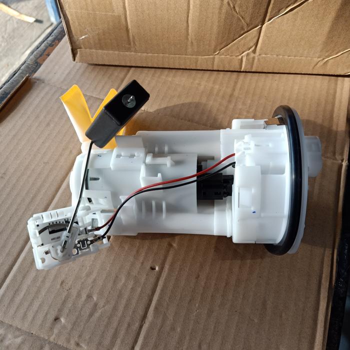 Jual Toyota Fuel Pump Assy 77020-12010 Yaris / Vios Old - Kota ...